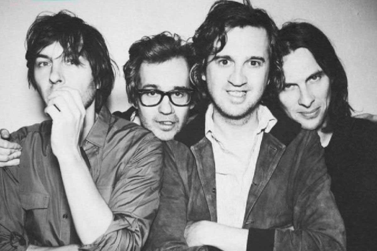 Phoenix estrena el video "After Midnight" TheBorderlineMusic.com